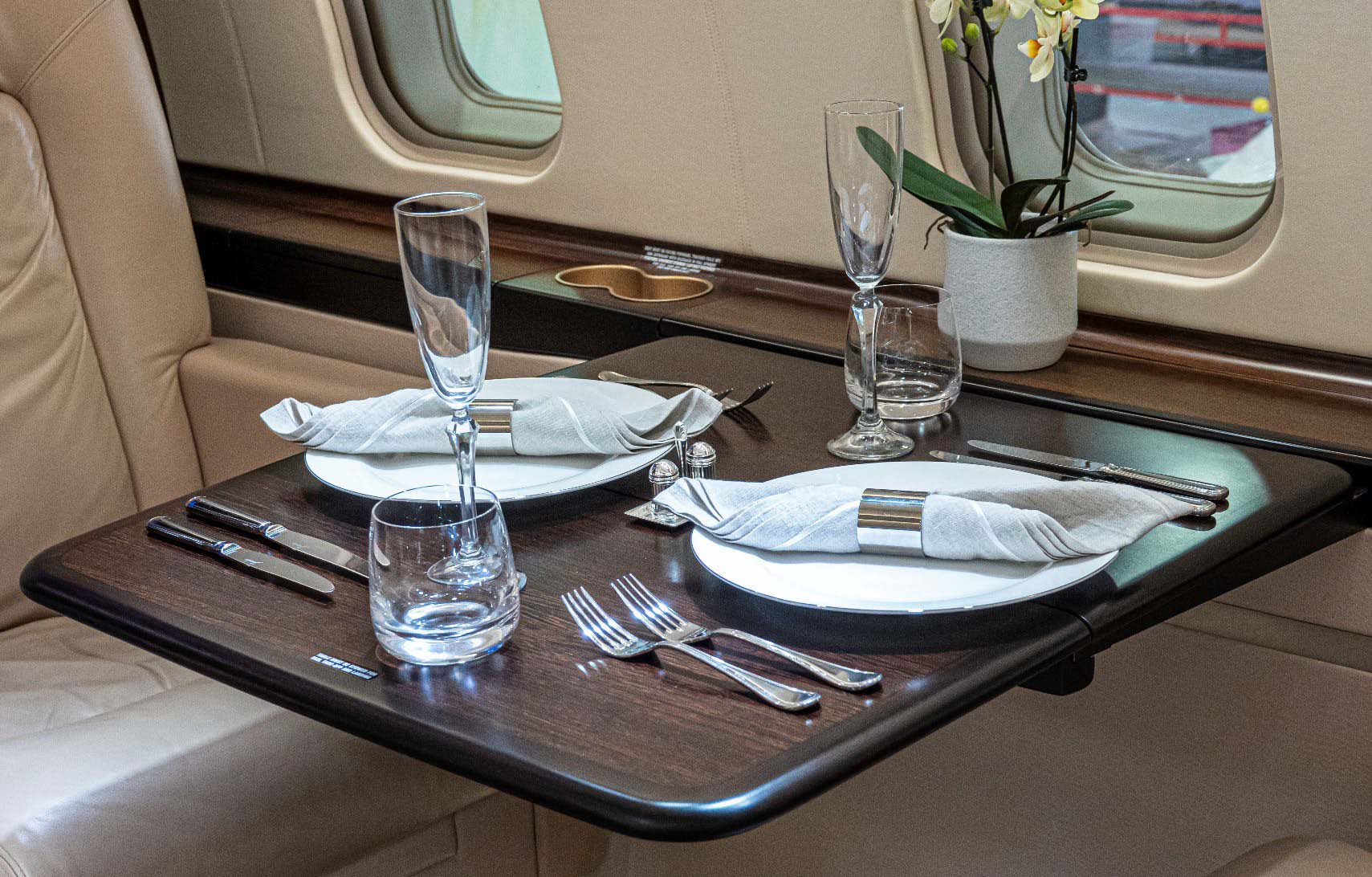 Challenger 605 - MIRA Özel Jet Kiralama
