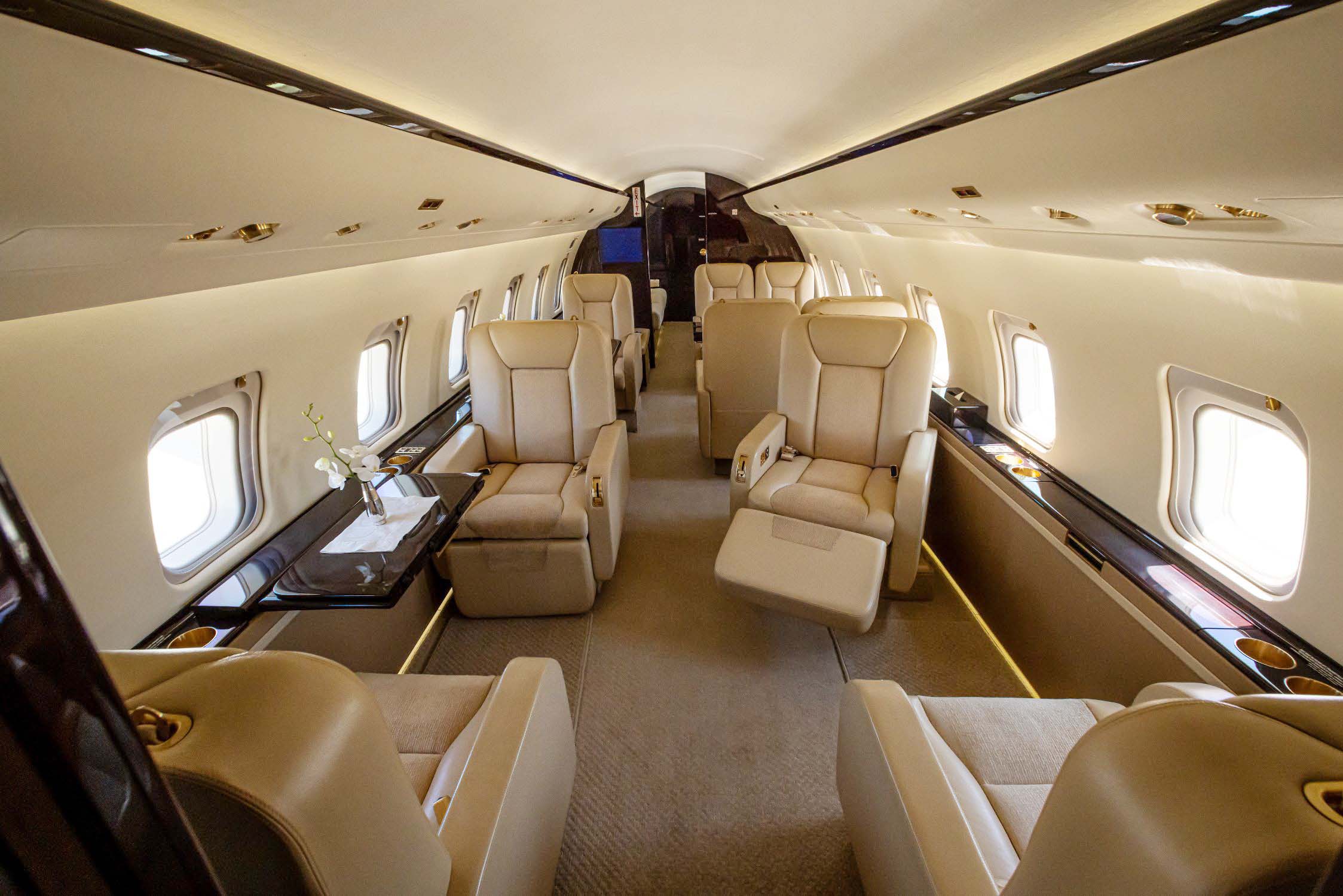 Challenger 850 - MIRA Özel Jet Kiralama