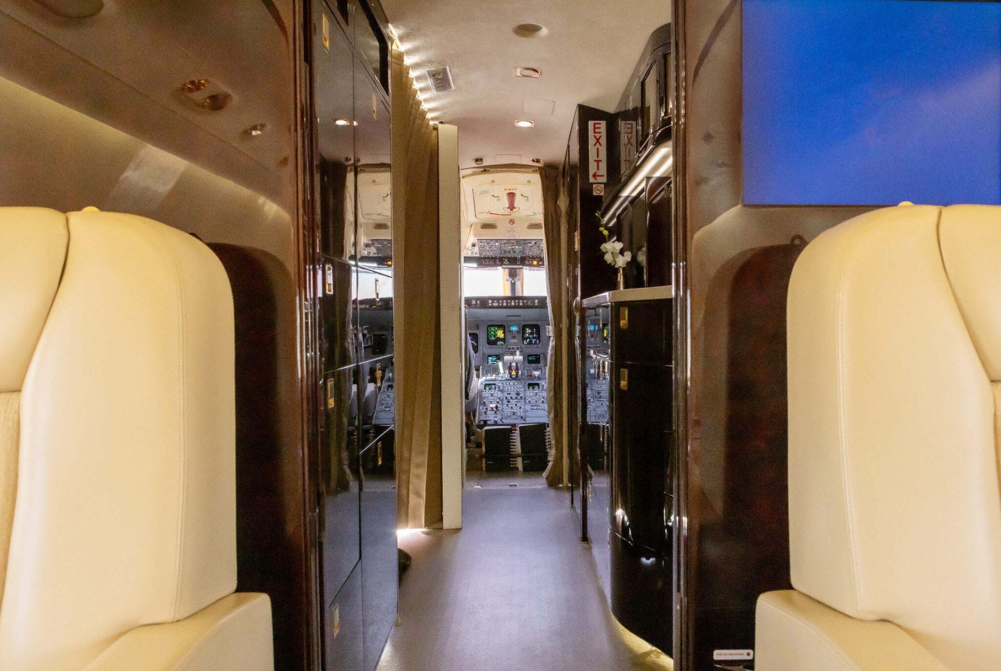 Challenger 850 - MIRA Özel Jet Kiralama