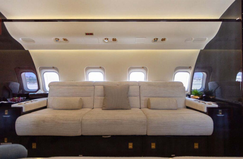 Challenger 850 - MIRA Özel Jet Kiralama
